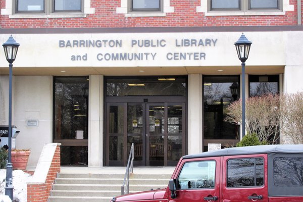 BARRINGTON PUBLIC LIBRARY - Updated November 2025 - 19 Photos & 18 ...