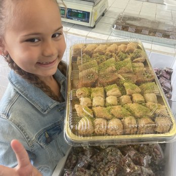 VICTORY SWEETS - Updated July 2024 - 139 Photos & 101 Reviews - 9057 ...