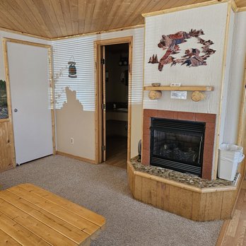 HUALAPAI MOUNTAIN RESORT - Updated August 2024 - 229 Photos & 101 ...