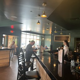 OLDE DOMINION TAVERN - Updated January 2026 - 77 Photos & 65 Reviews ...