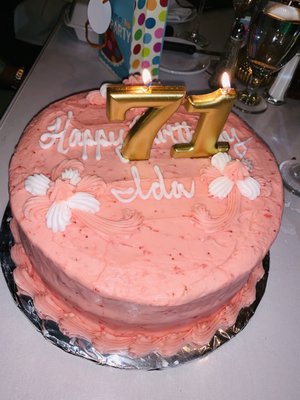 THAT SPECIAL TOUCH CAKES AND FLOWERS - 101 Photos - Bakeries - 2769 Old ...