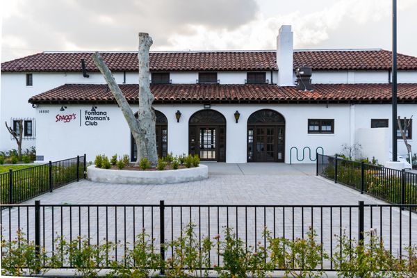 SPAGGIS EVENT CENTER - 21 Photos - 16880 Seville Ave, Fontana ...