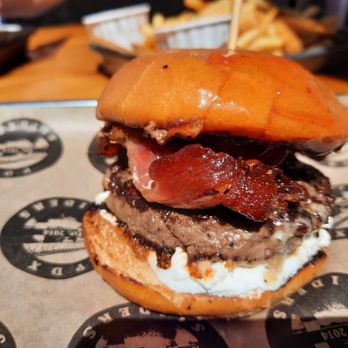 PDX SLIDERS - 854 Photos & 1156 Reviews - 1605 SE Bybee Blvd, Portland ...