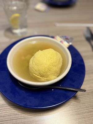 SIMON’S RESTAURANT & DELI - Updated December 2025 - 88 Photos & 142 ...