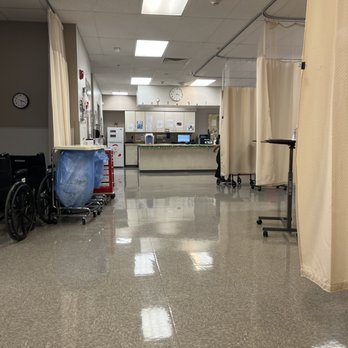 MOUNTAIN VIEW SURGERY CENTER OF GILBERT - Updated December 2025 - 2450 ...