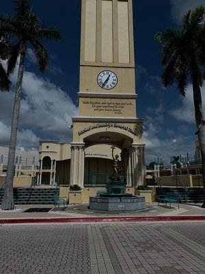 MIZNER PARK AMPHITHEATER - 104 Photos & 24 Reviews - 590 Plaza Real ...