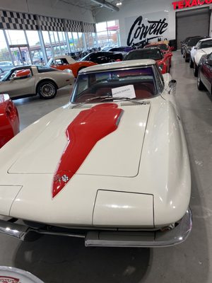 CORVETTE WORLD DALLAS - Updated October 2024 - 62 Photos & 58 Reviews ...