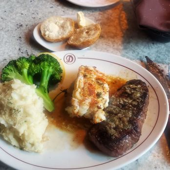 DANIEL’S BROILER - DOWNTOWN SEATTLE - Updated May 2025 - 382 Photos ...