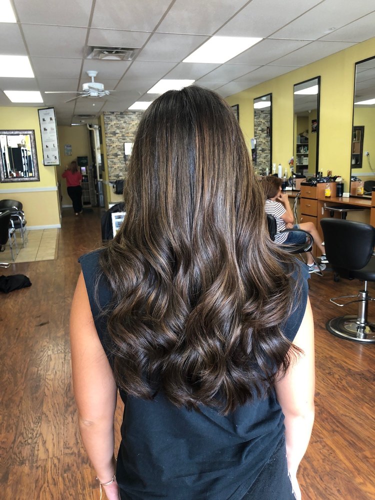 LEMON TREE HAIR SALONS - NORTH BELLMORE - Updated September 2024 - 10 ...