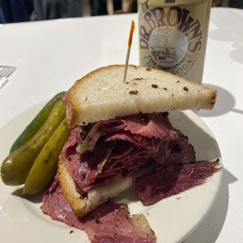 PASTRAMI QUEEN - 459 Photos & 685 Reviews - 1125 Lexington Ave, New ...
