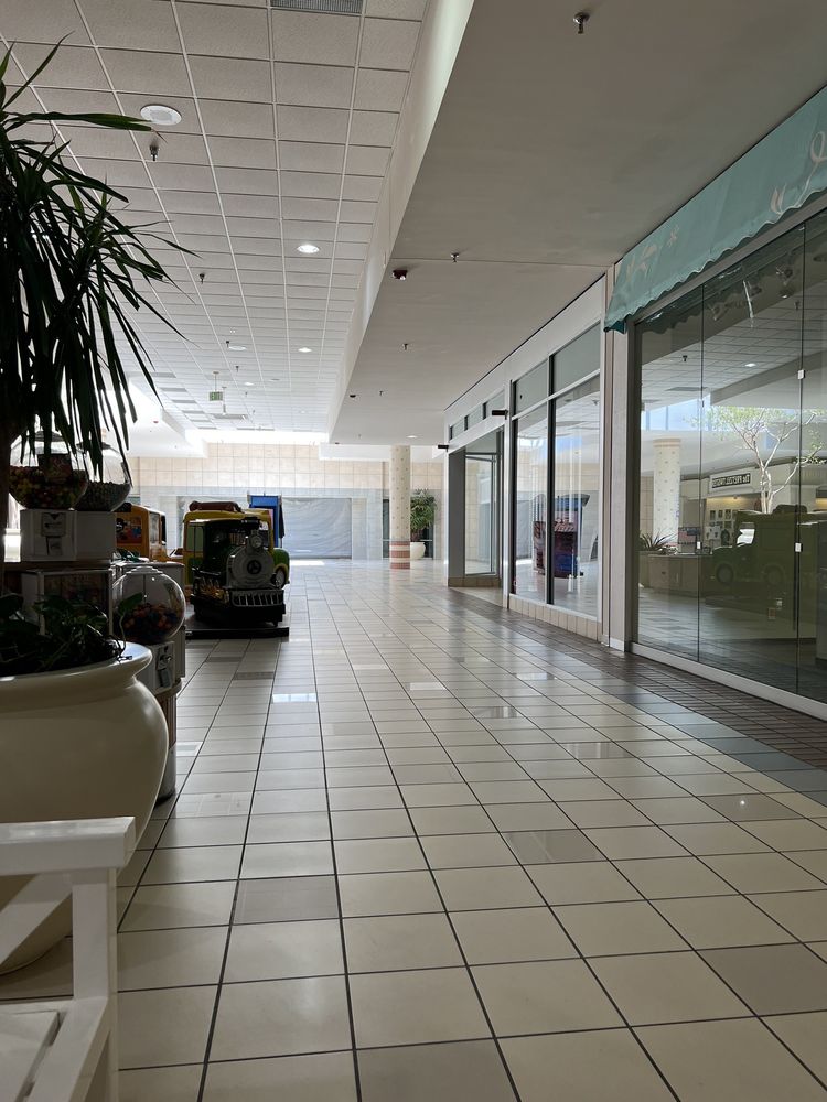 SANTA ROSA MALL - Updated February 2025 - 19 Photos & 36 Reviews - 300 ...
