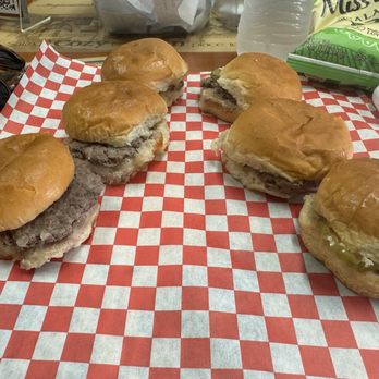 COZY INN - Updated January 2026 - 285 Photos & 374 Real Reviews - 108 N ...