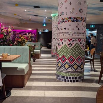 LE LERT - Updated June 2025 - 130 Photos & 19 Reviews - 27 Carlton ...