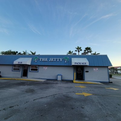 JETTY LOUNGE - Updated December 2025 - 53 Photos & 66 Reviews - 100 S ...