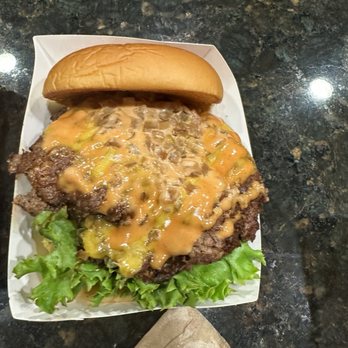 MAIN STREET BURGERS - Updated April 2024 - 67 Photos & 54 Reviews ...