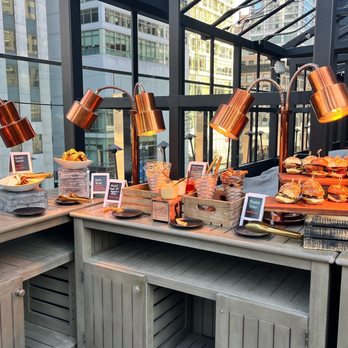 RAISED, AN URBAN ROOFTOP BAR - Updated May 2024 - 743 Photos & 472 ...