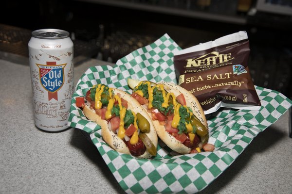 LIZZIE MCNEILL’S IRISH PUB - 146 Photos & 293 Reviews - 400 N McClurg ...