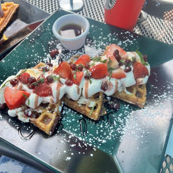 BAYSIDE FARMSTEAD CAFÉ - Updated August 2024 - 90 Photos & 69 Reviews ...