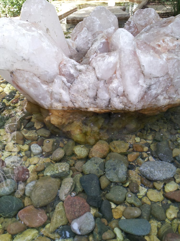 PEGASUS PLAZA - 24 Photos - 1500 Main St, Dallas, Texas - Parks - Yelp