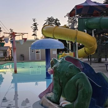 CAMP CARDINAL RV RESORT - Updated December 2025 - 17 Photos & 10 ...