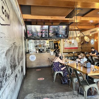 HOLY COW BBQ - SANTA MONICA - Updated February 2025 - 283 Photos & 540 ...