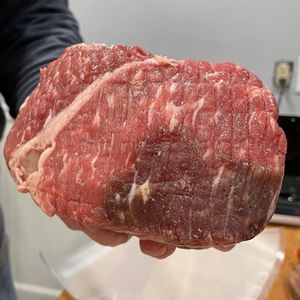 CHENOA LOCKER - Updated August 2025 - 14 Photos - 8 N Veto St, Chenoa ...