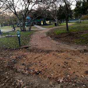 STEVENSON PARK - 96 Photos & 19 Reviews - 1100 S Friendswood Dr ...