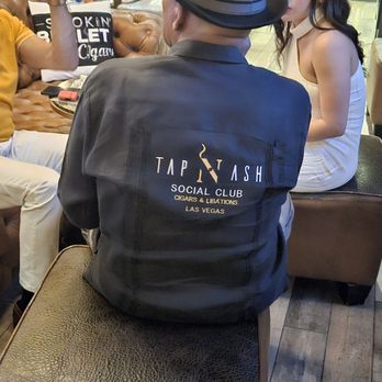 TAP N ASH SOCIAL CLUB - Updated July 2024 - 147 Photos & 86 Reviews ...