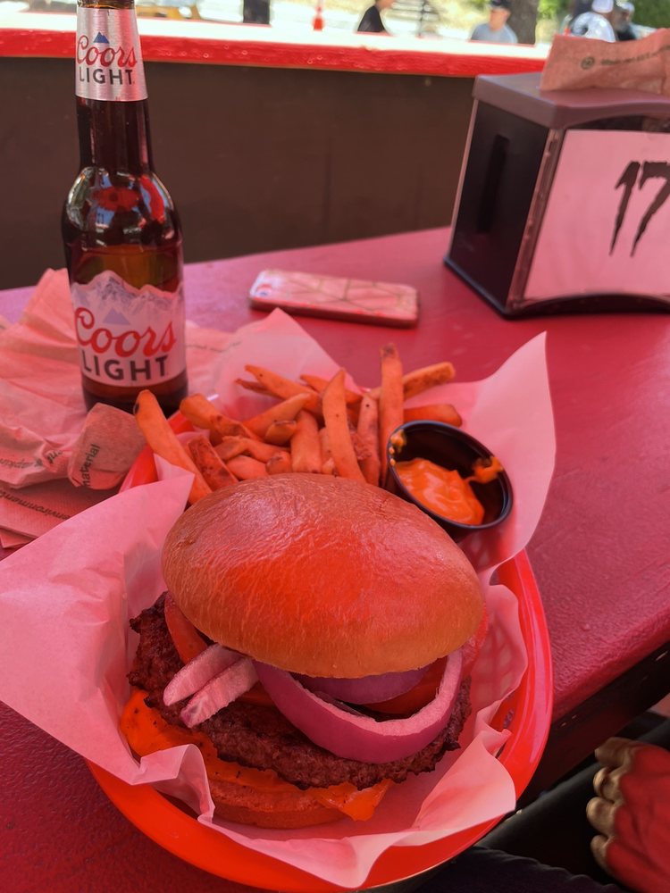 HELL’S KITCHEN MOTORSPORTS BAR & GRILL - Updated June 2025 - 137 Photos ...