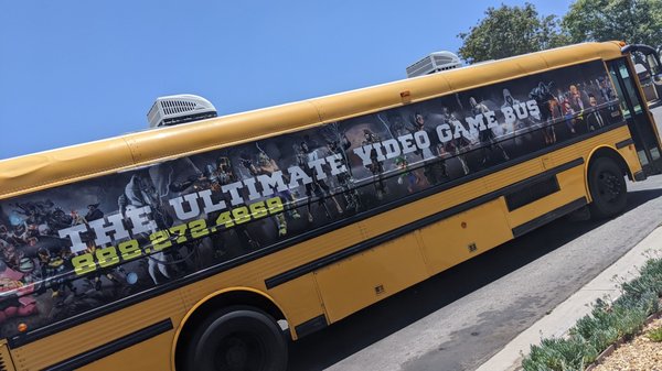 THE ULTIMATE VIDEO GAME BUS - 45 Photos & 28 Reviews - 11684 Ventura ...