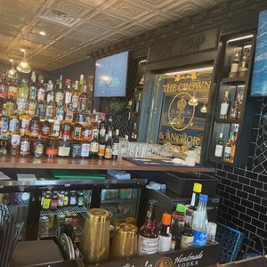 THE CROWN & ANCHOR PUB - 39 Photos & 11 Reviews - 1215 E US Hwy 80 ...