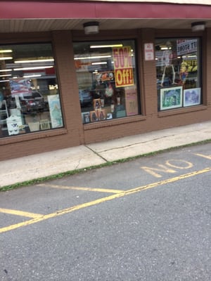 YELLOW TAG THRIFT STORE - Updated October 2025 - 44 Reviews - 199 US ...