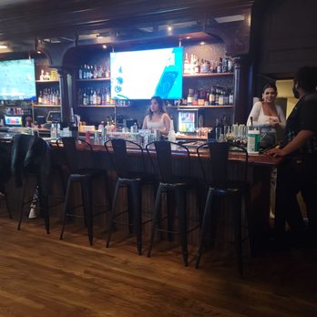 THE WINSTON - Updated September 2025 - 53 Photos & 25 Reviews - 461 N ...
