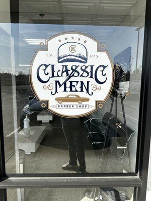 CLASSIC MEN BARBERSHOP - Updated December 2025 - 12 Photos & 12 Reviews ...