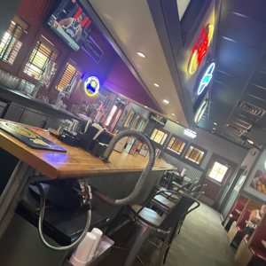 FAMOUS DAVE’S BAR-B-QUE - 102 Photos & 160 Reviews - 1501 S Yuma Palms ...