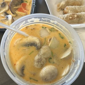 ZAAB THAI - Updated October 2025 - 15 Photos & 18 Reviews - 224 W Genesee St, Lapeer, Michigan ...