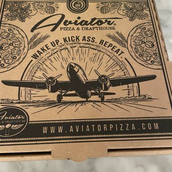 AVIATOR PIZZA & DRAFTHOUSE - Updated December 2025 - 97 Photos & 81 ...