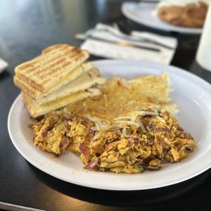 DIGGER’S DINER - Updated June 2025 - 32 Photos & 20 Reviews - 2453 ...