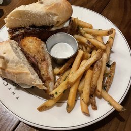 THE CAPITAL BURGER - 1193 Photos & 868 Reviews - 1005 7th St NW ...