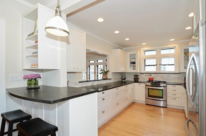 CAPSTONE BUILDERS - Updated January 2026 - 26 Photos - 2656 W Montrose ...