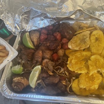 JERSEY 809 - Updated July 2025 - 14 Photos - 131 Ocean Ave, Jersey City ...