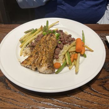 FLYING FISH TAPHOUSE - Updated December 2024 - 193 Photos & 177 Reviews ...