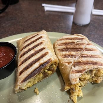 PERK-CUP! CAFE - Updated October 2025 - 71 Photos & 178 Reviews - 561 W ...