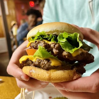 LIONS TAP FAMILY RESTAURANT - Updated August 2024 - 218 Photos & 493 ...