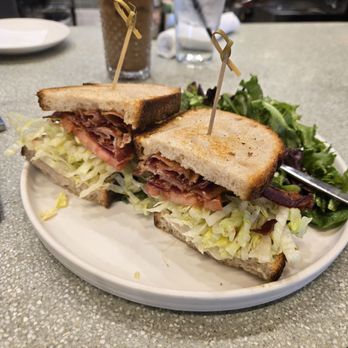 THE ELEANOR - Updated June 2025 - 645 Photos & 406 Reviews - 3207 N ...