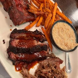 GUS’S BARBECUE - Updated July 2024 - 3422 Photos & 2854 Reviews - 808 ...