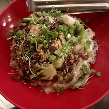 8 EAST - Updated July 2024 - 1601 Photos & 551 Reviews - 8 Fremont St ...