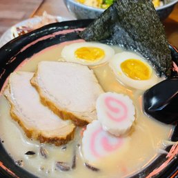 TANPOPO RAMEN - 417 Photos & 231 Reviews - 605 Newmarket Dr N, Newport ...