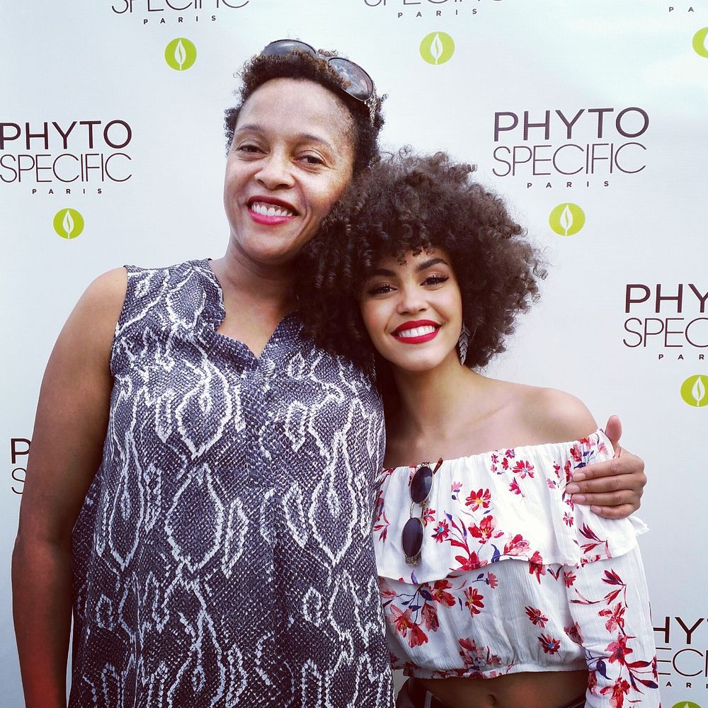 DINA D. STRACHAN, MD - Updated December 2025 - 49 Photos & 252 Reviews ...