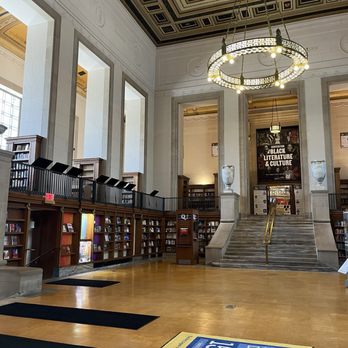 INDIANAPOLIS CENTRAL PUBLIC LIBRARY - Updated October 2025 - 446 Photos ...